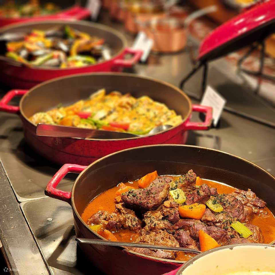 [20% OFF] Flavors Dinner Buffet at Renaissance Bangkok Ratchaprasong ...